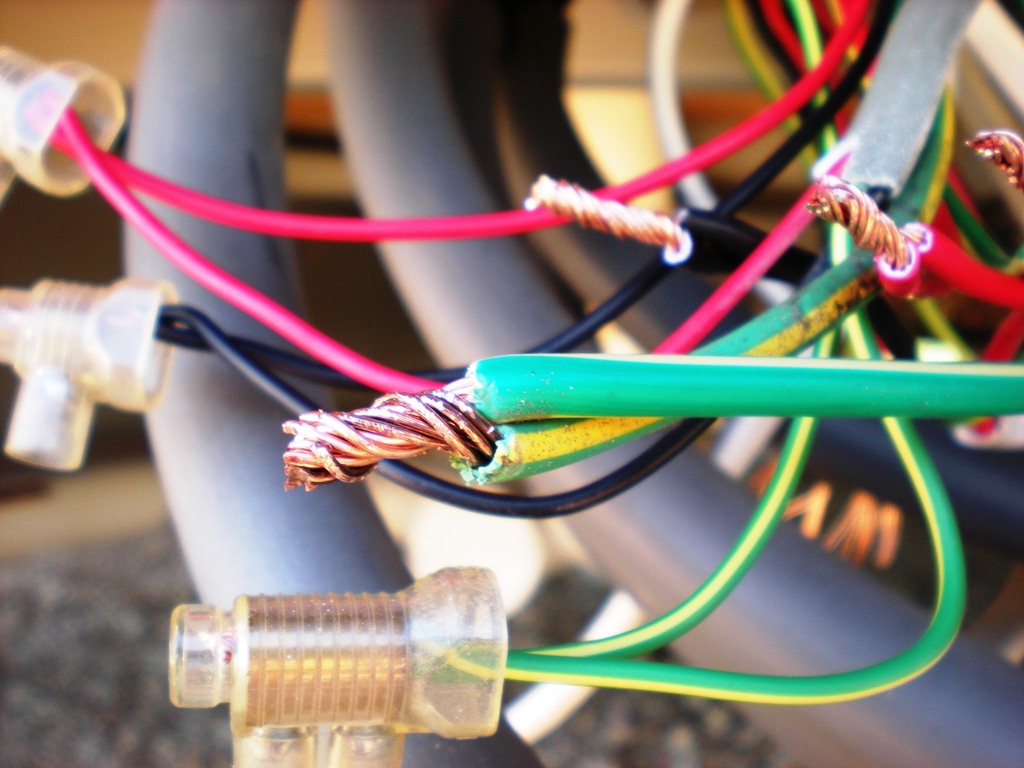 Clemments Electical | Commercial & Industrial